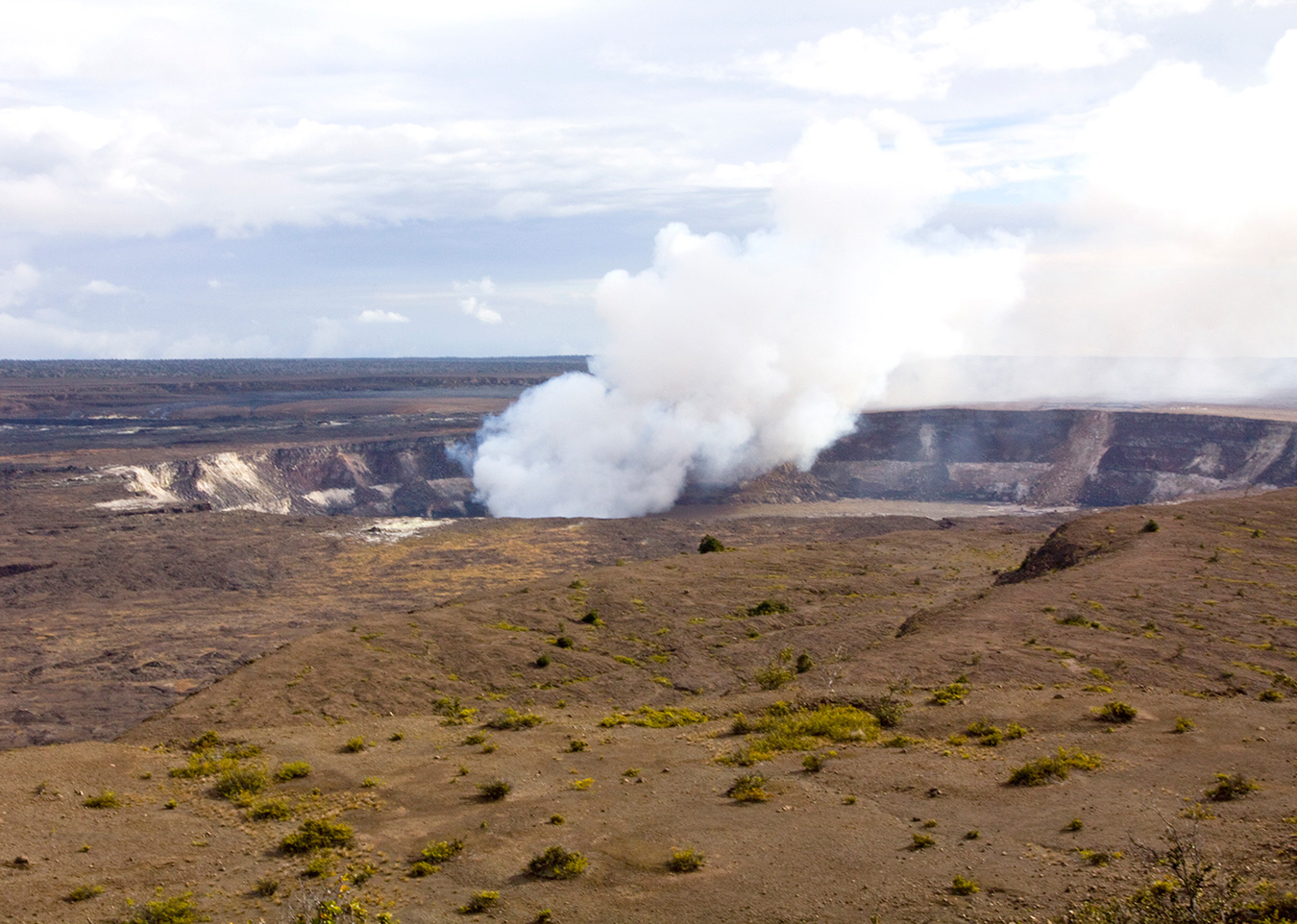 Volcanoes National Park: Big Hawaii - TravelWorld International Magazine