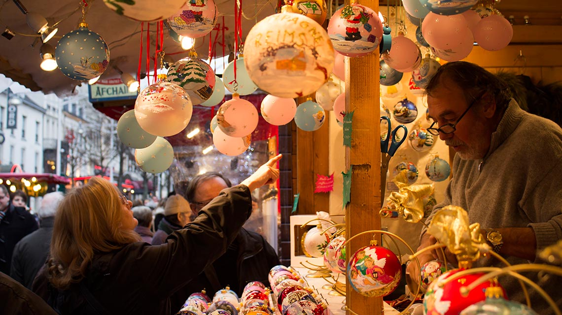 Christmas Tour of France Photo Album - TravelWorld International Magazine