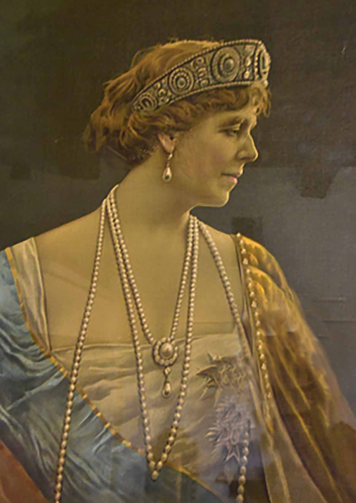 Bran Castle: Caught Between Legend and History - TravelWorld ...