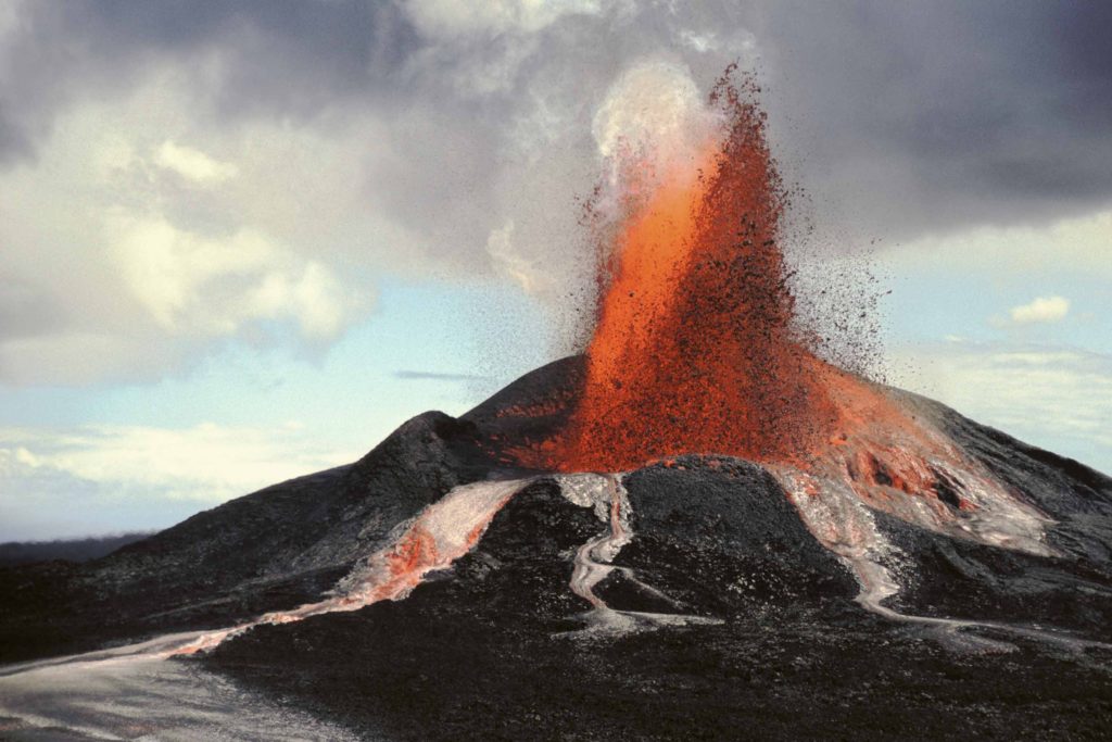 Pu'u O'o volcano eruption - TravelWorld International Magazine