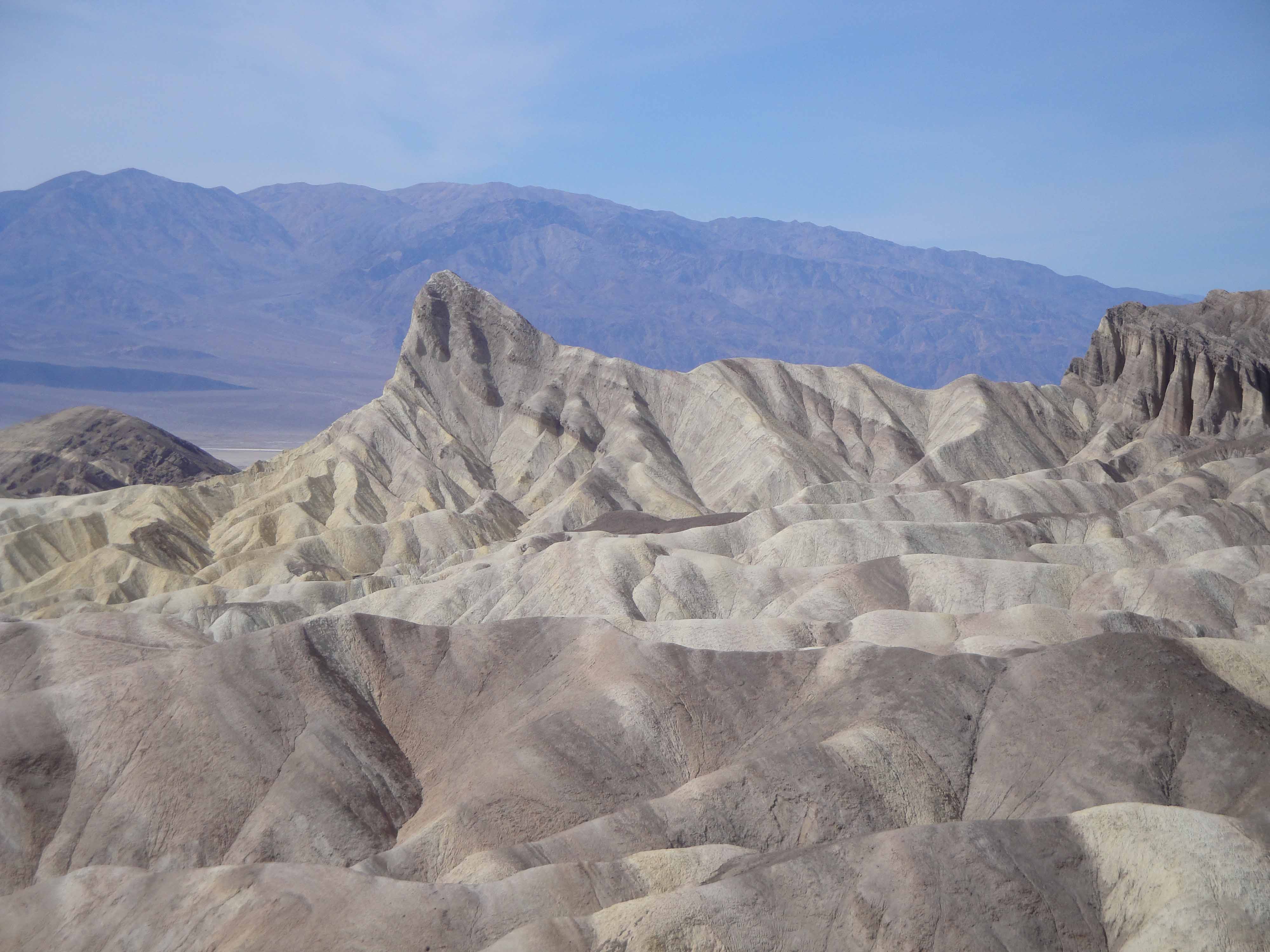 A Beginner’s Guide to Death Valley National Park - TravelWorld ...